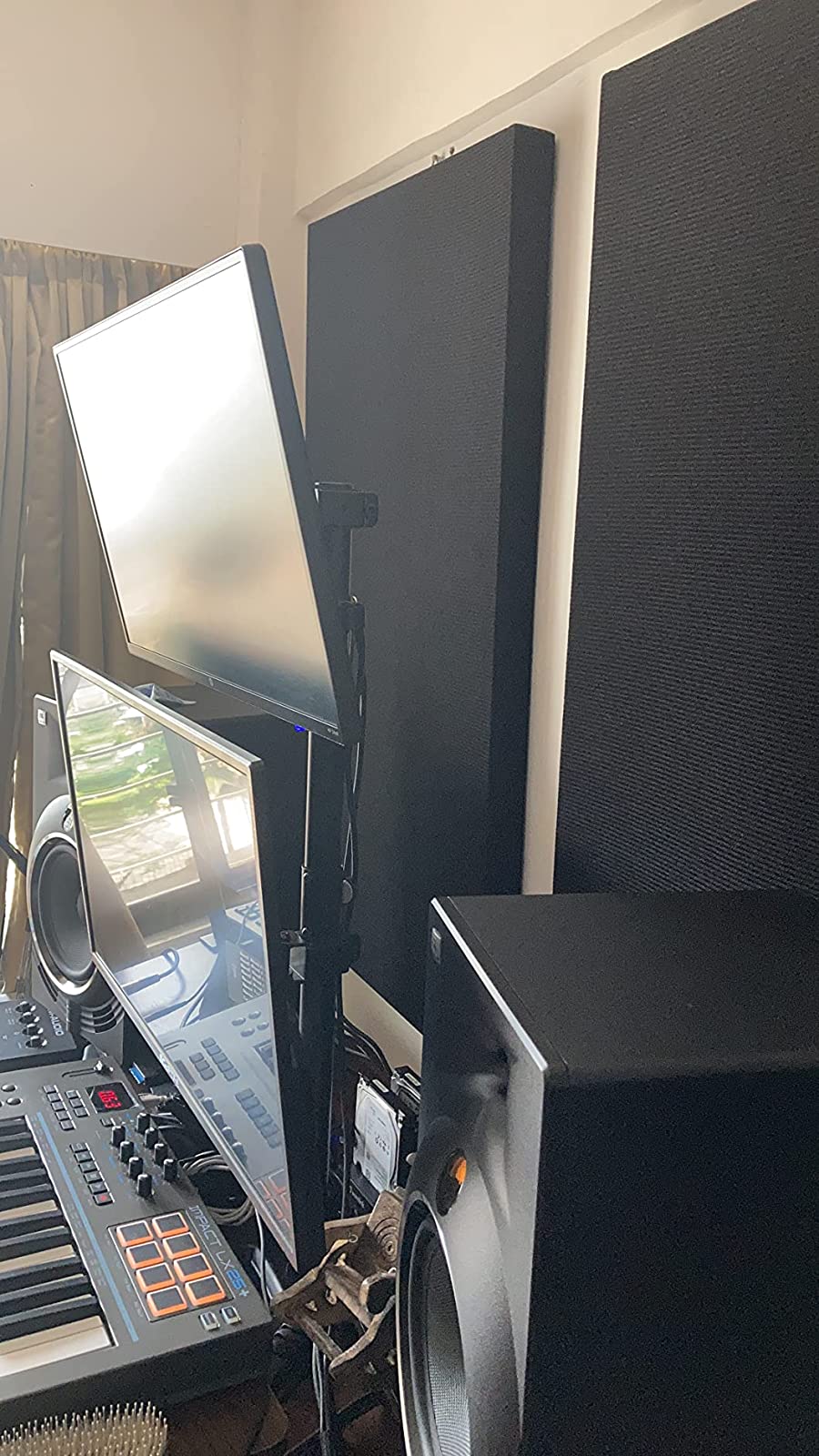 Dual Monitor Vertical Stand- Mount 2 monitors one above other VERTICAL