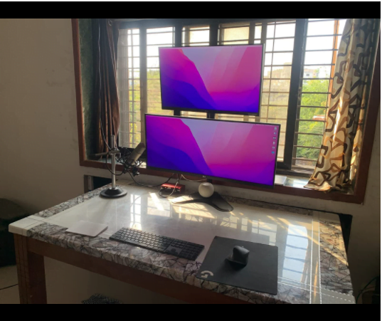 Dual Monitor Vertical Mount- Mount 2 monitors one above other VERTICAL